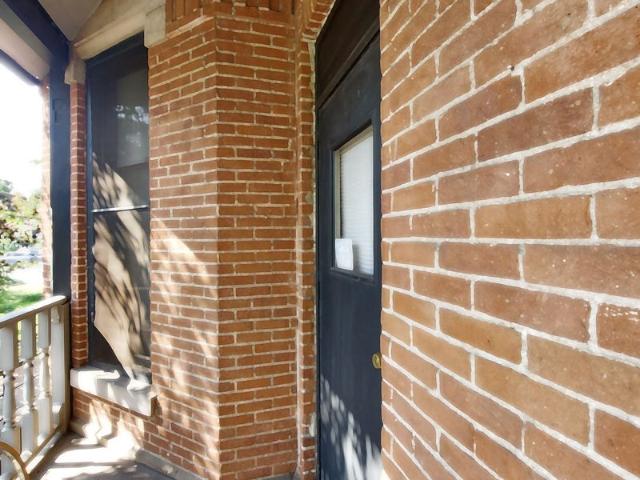 Excellent Old Town Apartment Furnished with Parkin