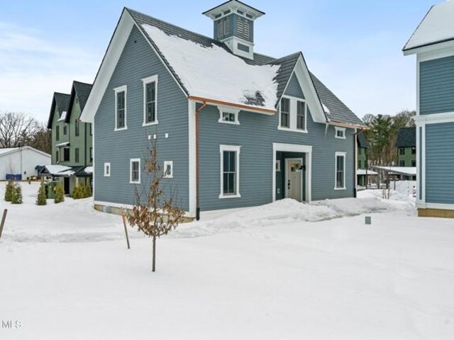 Excelsior Ave Apt,saratoga Springs, Condo For Sale