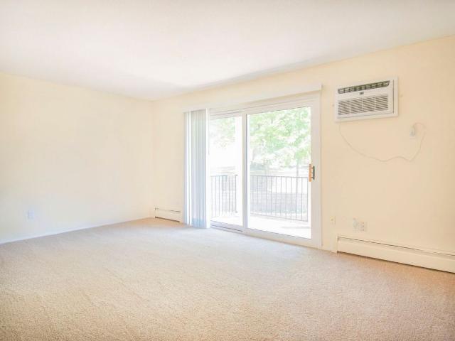 Excelsior Manor Apartments 1 Bedroom Apartment for Rent at 838 3rd Ave, Excelsior, MN 55331