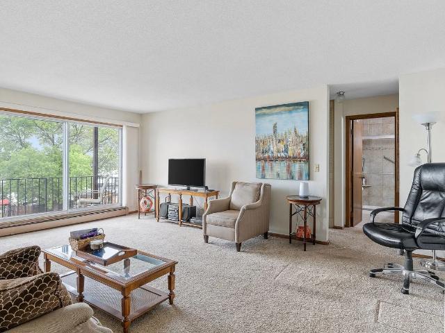 Excelsior Shores Studio Apartment for Rent at 322 Lake St, Excelsior, MN 55331