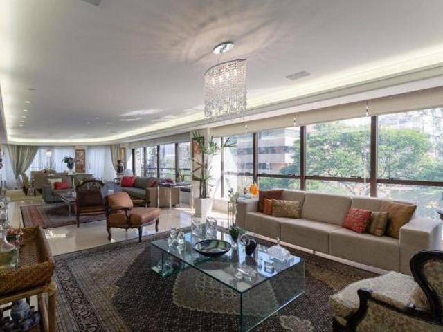Excepcional apartamento porteira fechada na Bela Vista com 4 dormitórios todos suítes, 5 vagas