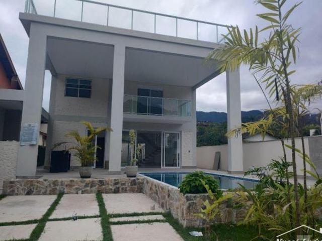 EXCEPCIONAL CASA EM CONDOMINIO OPORTUNIDADE