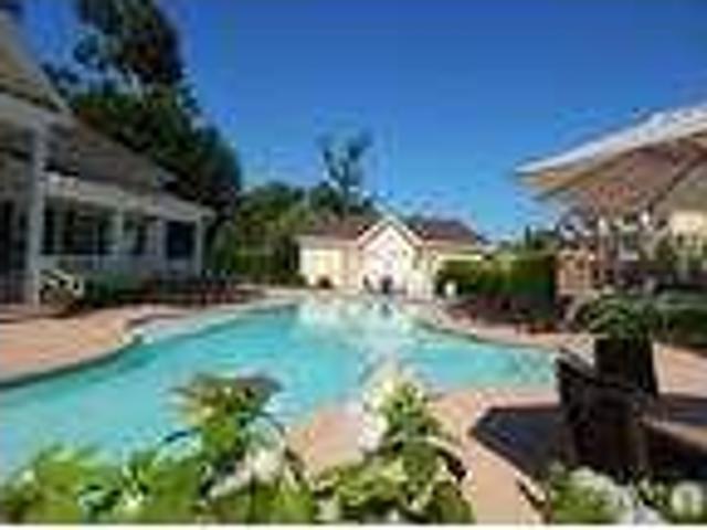 Exceptional 1 BD 1 BA For Rent