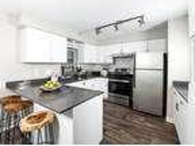 Exceptional 1 Bedroom 1 Bathroom $1600 Per Month