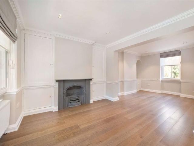 Exceptional and charming period house, set over 4 floors