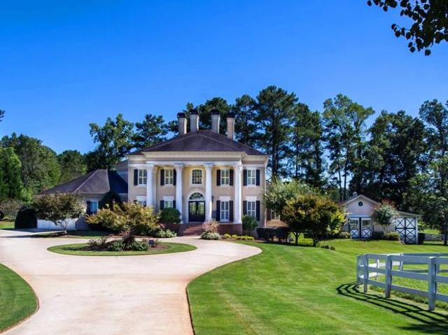 Exceptional Equestrian Estate in Milton