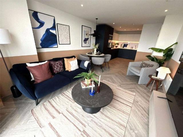 Available Oct | Furnished one bedroom apartment with unrivalled facilities in the exclusive Cortland @ Colliers Yard