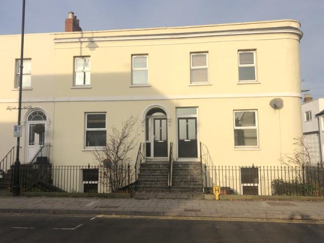 Exceptional House Share in Bath Road area Room 4