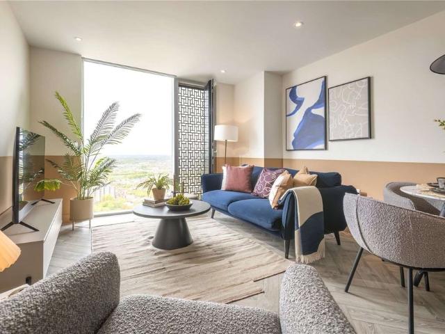 Exceptional one bedroom apartment with unrivalled facilities in the exclusive Cortland @ Colliers Yard