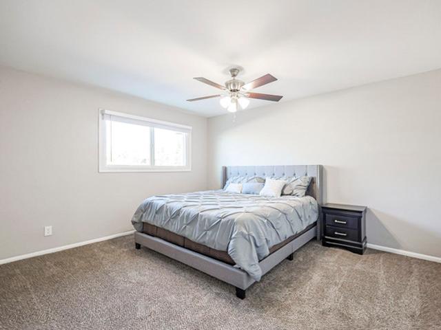 Exceptional PadSplit Host! Fully Renovated • Safe & Clean • Near Work Centers, Shopping & Transit 2 Fridges, 2 Stoves & More!