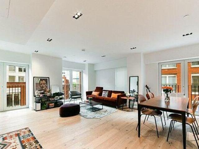 Exchange Gardens, Keybridge Apartments, 2 Bedroom Apartment