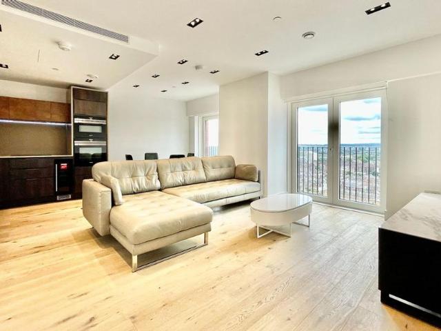 Exchange Gardens, London SW8 2 bed apartment to rent £3,900 pcm £900 pw