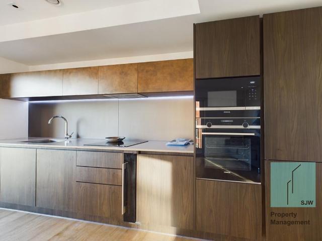 Exchange Gardens, London SW8 2 bed apartment to rent £4,000 pcm £923 pw