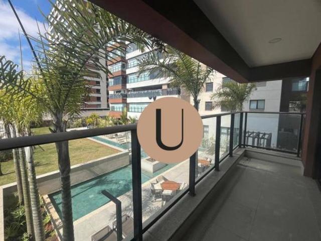 Exclusivo apartamento 230 m2, 4 suítes, varanda ampla, 4 vagas! Lazer Resort! Jardim Guedala!