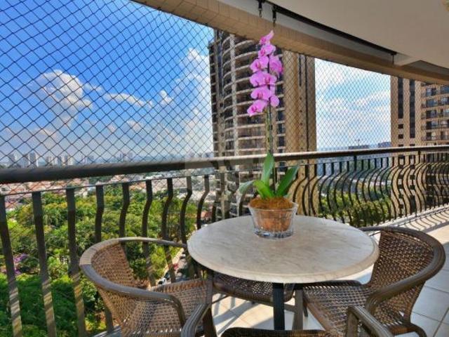 Exclusivo Apartamento a Venda no Alto da Boa Vista em São Paulo SP