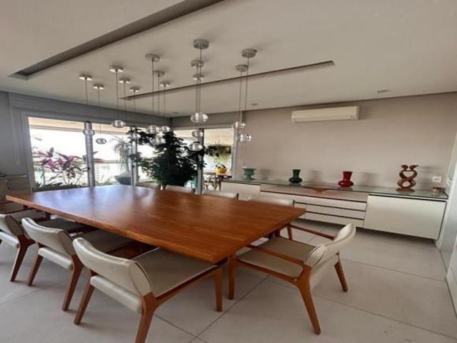 Exclusivo na Mooca! Apartamento 225 m², 4 Suítes e Varanda Gourmet – Alto Padrão Porteira Fechada
