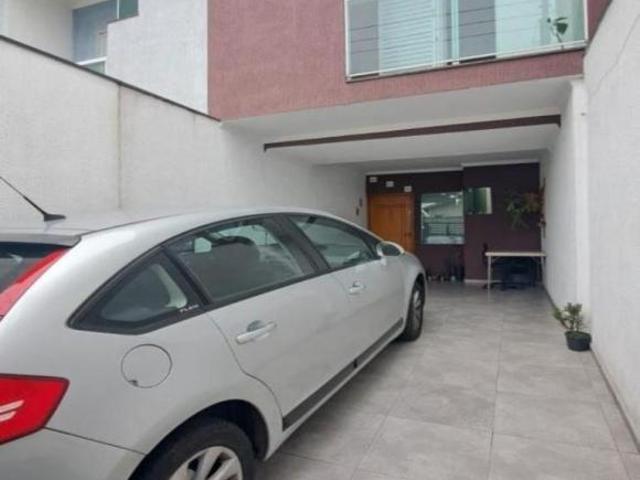 Exclusivo Sobrado 3 dormitórios sendo 1 suíte 2 vagas FIXAS.