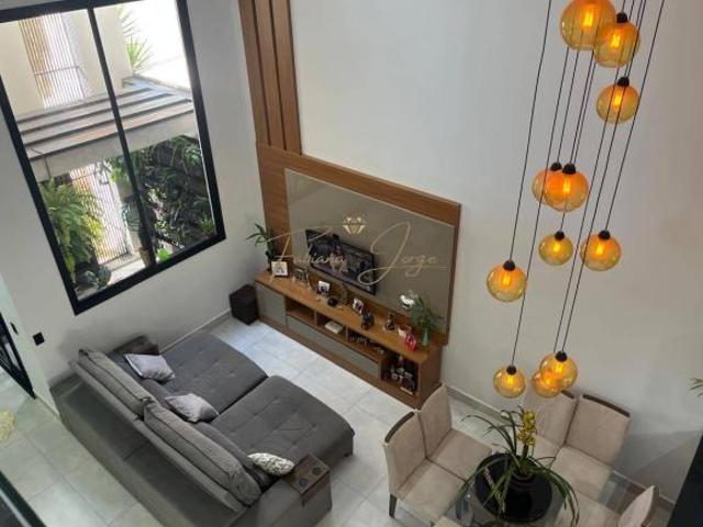 Exclusivo Sobrado com Piscina, 4 suítes, Vila do Sol em Valinhos!