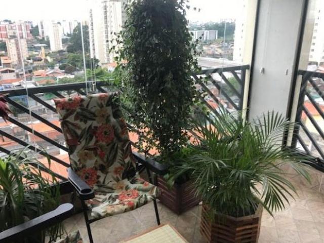 Exclusiva Cobertura Com Fino Acabamento na Vila Santa Catarina!
