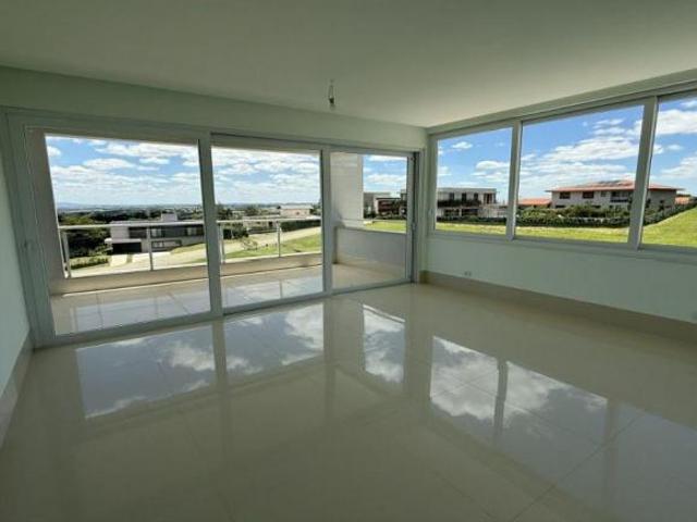 EXCLUSIVA CASA NOVA À VENDA NO CONDOMÍNIO – ITU/SP