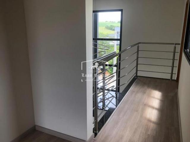 Exclusiva! Casa Nova com Piscina e Área Gourmet no Condomínio Resid