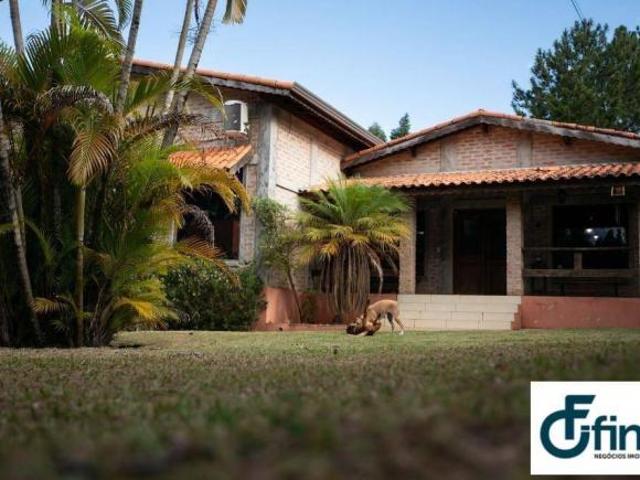 EXCLUSIVA PROPRIEDADE COM 2.900 m² – LAZER COMPLETO E ALTO PADRÃO ?