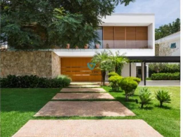 Exclusividade Mansao inédita para venda no Alphaville Conde 2, com 680 metros quadrado e 5 suítes