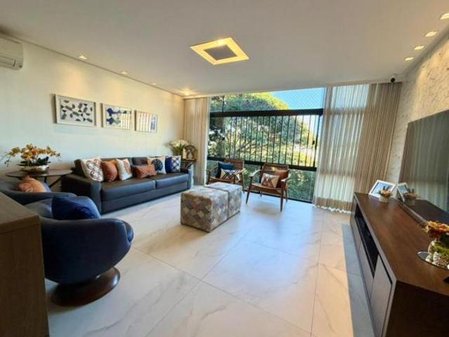 Exclusividade na SQS 107, Apartamento Vazado, Reformado e em Andar Alto