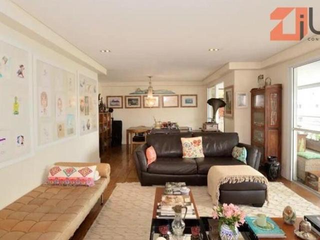Exclusividade na Vila Romana | 189m², Hall Privativo, 3 Suítes e 3 Vagas