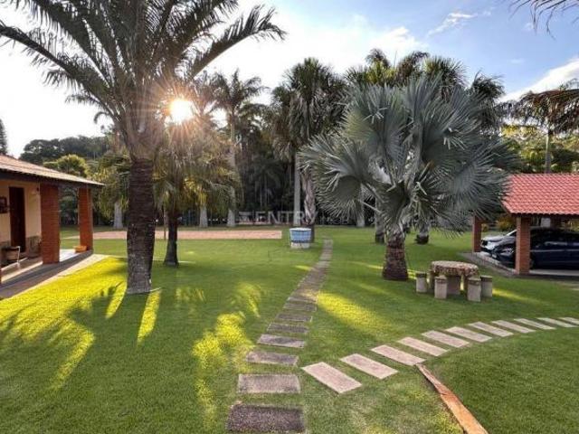 EXCLUSIVIDADE, NATUREZA E QUALIDADE DE VIDA EM UM SÓ LUGAR! Chácara com Piscina e quadra de Beach T