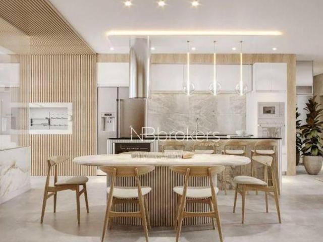 EXCLUSIVIDADE NO PRAYA – 3 SUÍTES E 142m² PRIVATIVOS!