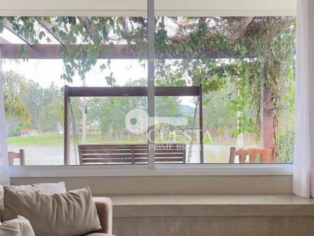 EXCLUSIVIDADE Casa com 4 SUÍTES à venda,260 m² por R$ 2.200.000 Porteira fechada Condomínio Ninh