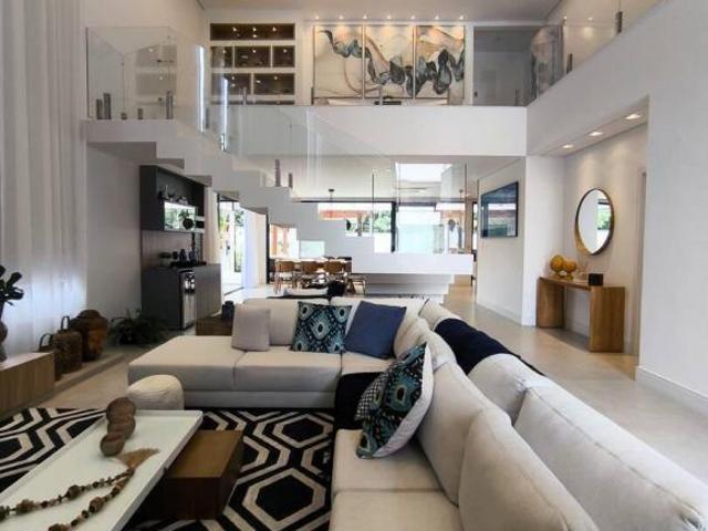 Exclusividade, Conforto e Sofisticação na Riviera de São Lourenço!
