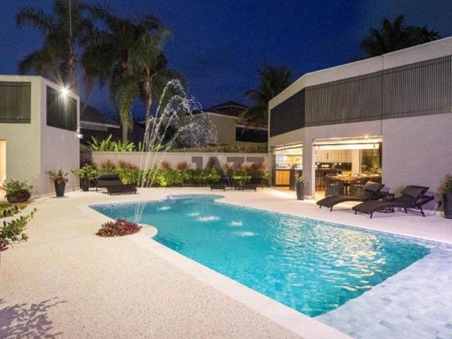 Exclusividade e Conforto na Riviera Módulo 05 Casa apenas 200m da praia