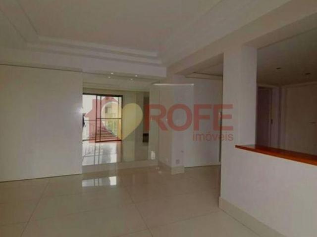 Exclusividade e Natureza em Moema Índios: Apartamento de 180m² com 1 por Andar
