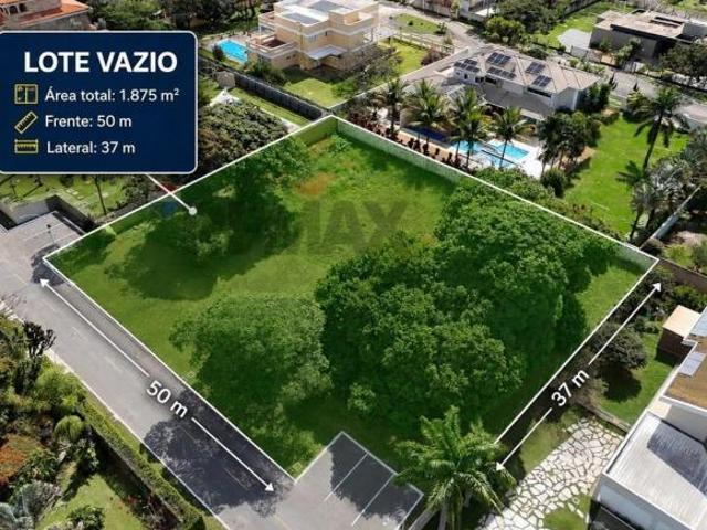 Exclusividade e Segurança Terreno com 1875 m2 Park Way Quadra 26 Totalmente plano em condomínio