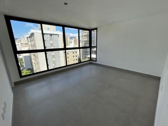 Exclusividade em Lourdes – Apartamento 4 Quartos com Suíte Master e Lazer