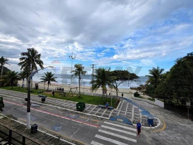 EXCLUSIVIDADE FRENTE MAR NA PRAIA DO TOMBO — UM DUPLEX ÚNICO NO GUARUJÁ