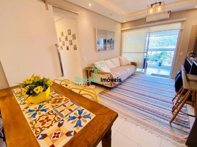 Exclusividade! Lindo Apartamento 2 Dorm 1 suítes Vista para o Mar em condomínio  Pé na Areia