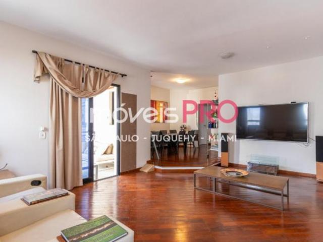 Exclusividade! Um por andar com 3 suítes e 4 vagas