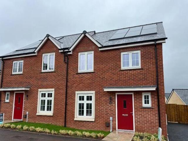 Exeter, 3 Bedroom Semi detached