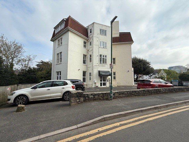 Exeter Grange BH2, 2 bed flat to rent, £1,300 pcm | PrimeLocation