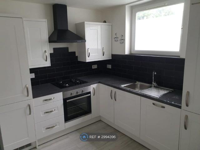 Exeter Road, Dagenham RM10, 1 bed flat to rent, £1,450 pcm | PrimeLocation