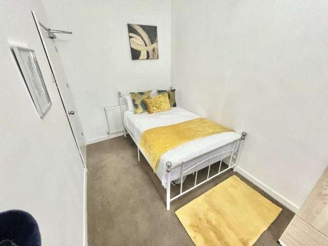 Exeter Road Room 4