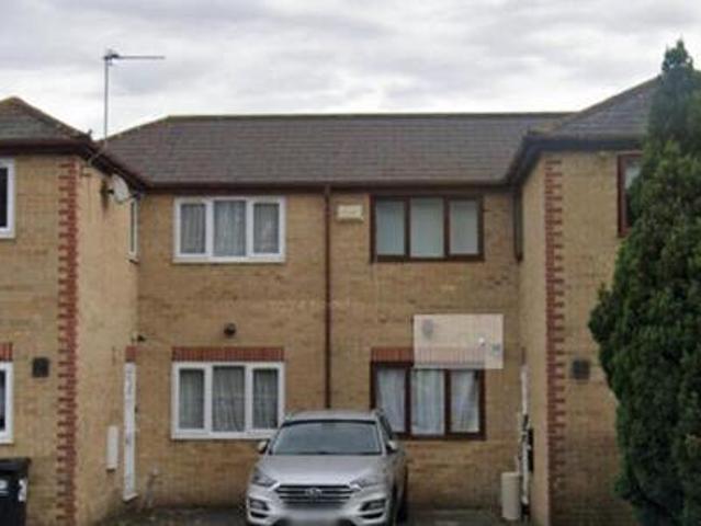 Exeter Way, London, 6 Bedroom Detached