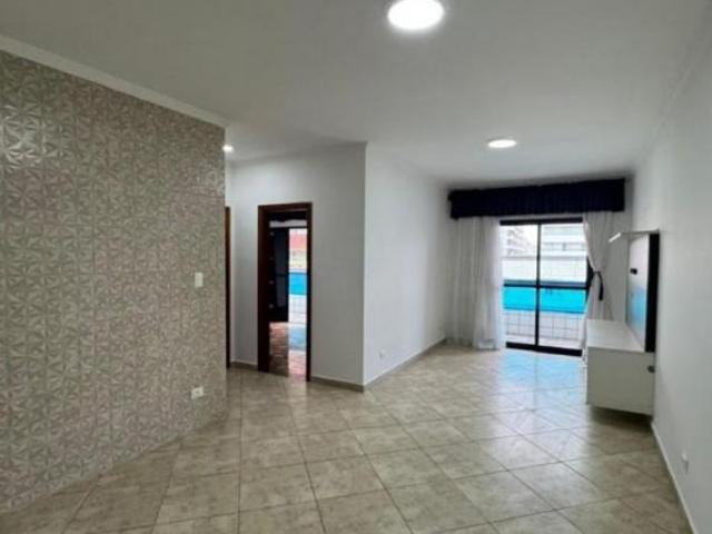Execelente apartamento de 2 dormitórios sendo 1 suíte, mobiliado/planejado, sacada com vista mar na