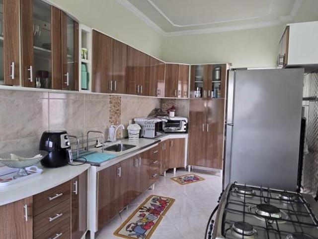 EXECELENTE CASA EM LOTE COM 360M², 3 QUARTOS E 4 VAGAS, JARDIM BRASILIA, BETIM