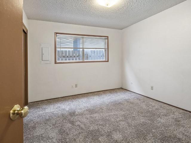 Executive Arms Apartments 1 Bedroom Apartment for Rent at 8023 Ne Flanders St, Portland, OR 97213 Montavilla