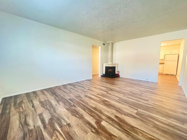 Executive East Apartments 2 Bedroom Apartment for Rent at 2112 Moon St Ne, Albuquerque, NM 87112 North Easterns