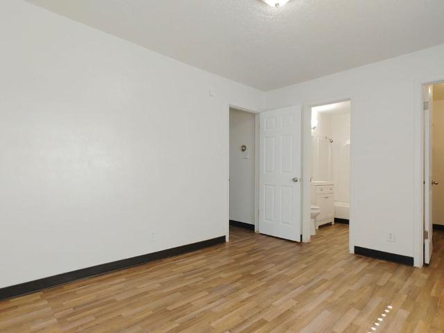 Executive East Apartments 2 Bedroom Apartment for Rent at 2112 Moon St Ne, Albuquerque, NM 87112 North Easterns